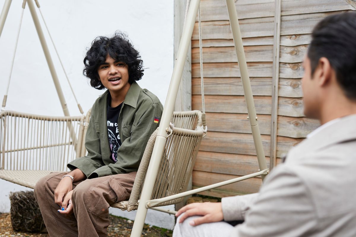 Apply to Approach Social Work – Frontline